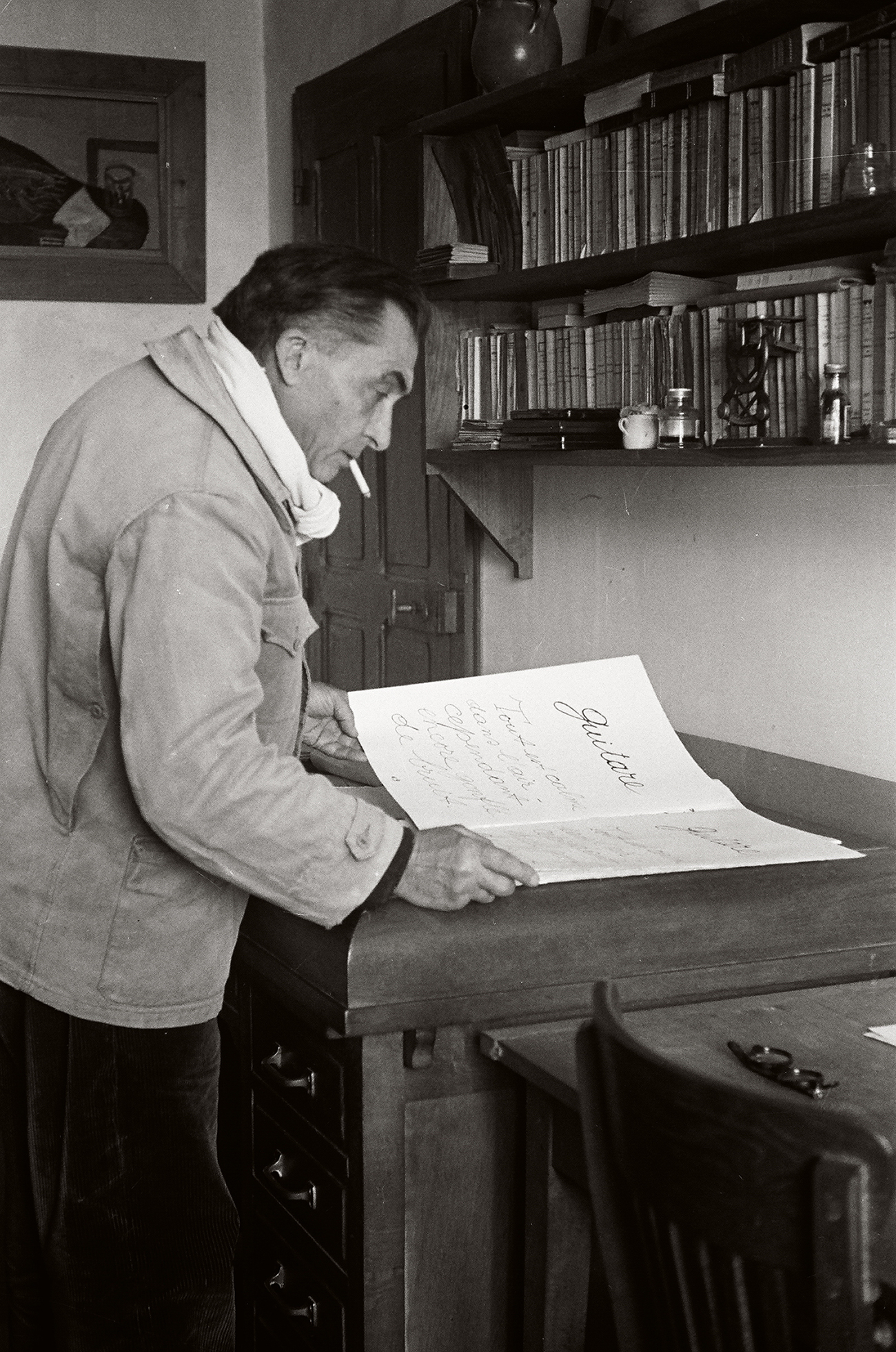 ,,Femeia care citește”: noua expoziție Chanel celebrează cărțile - Fine ...