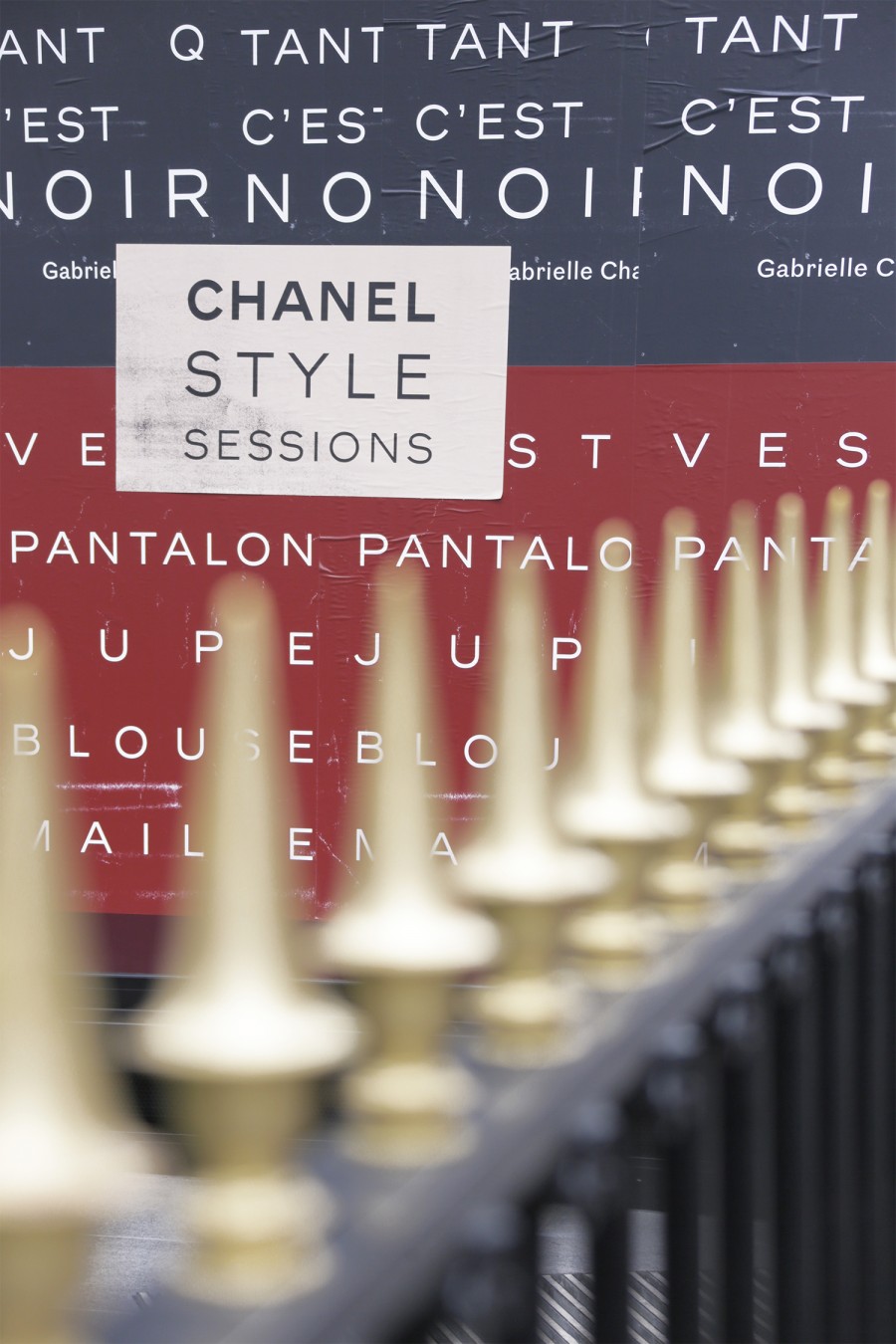 Stilul parizian, văzut de Chanel și de Caroline de Maigret - Fine Society