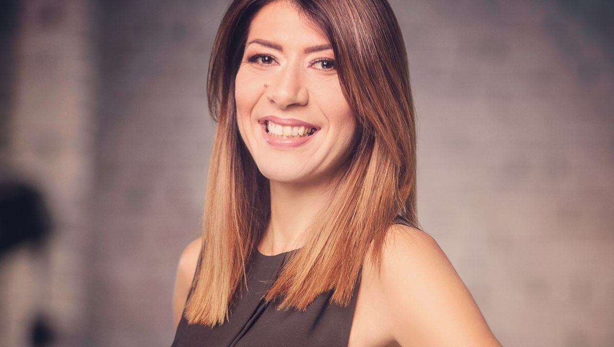 Oana Ghiocel trăiește „visul american”, regizând documentare despre ...